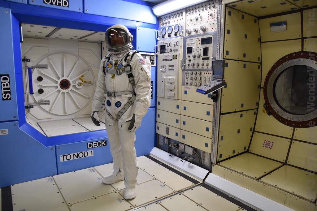 Iss Space Station Interior Pictures